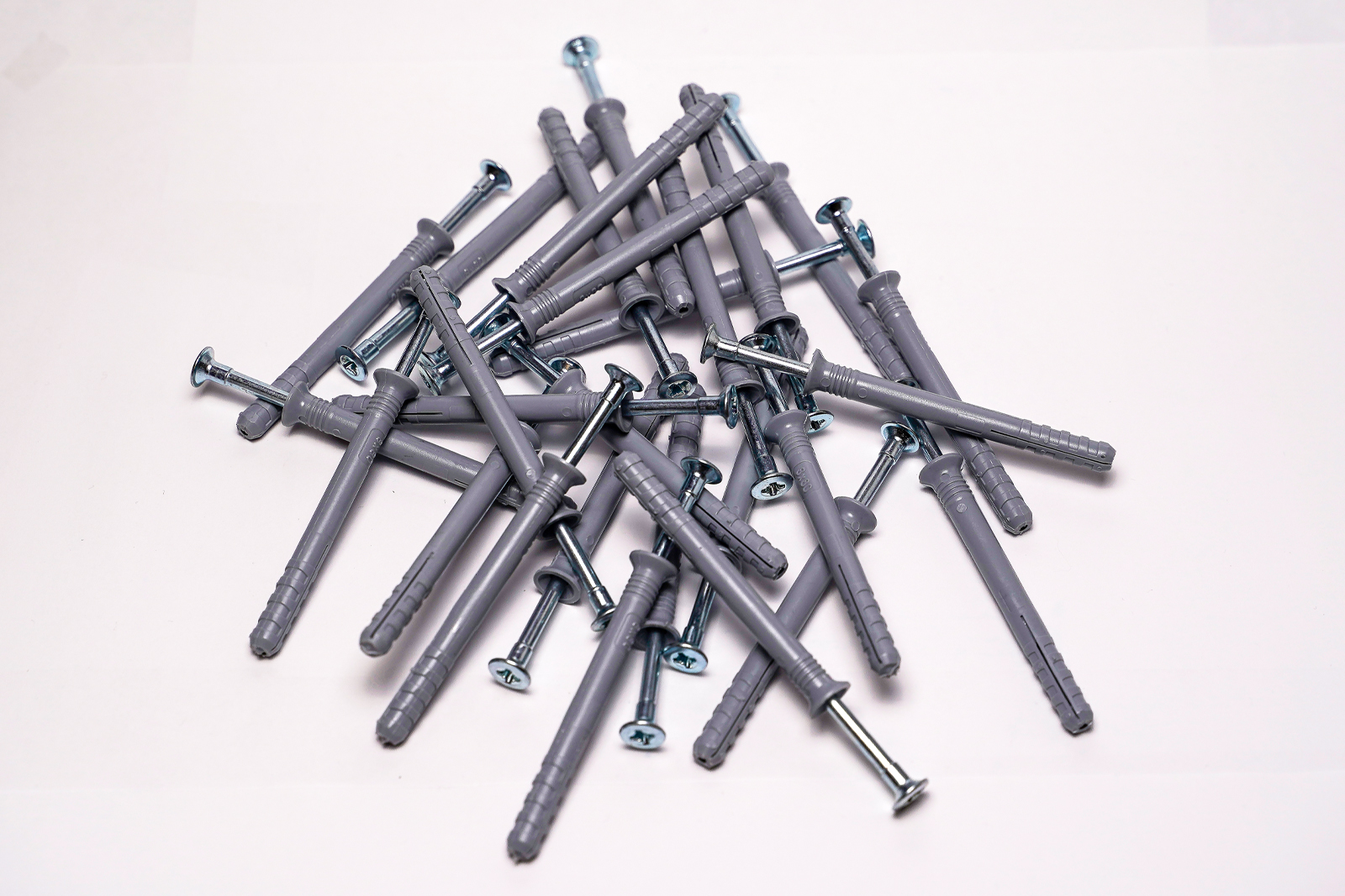 shop7000.de - Nageldübel 6,0 x 80mm 200Stück